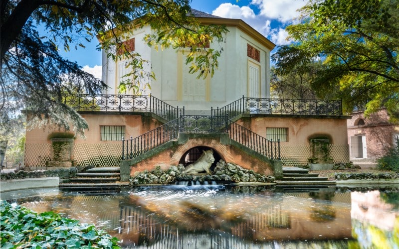 Descubre el maravilloso del Parque de El Capricho